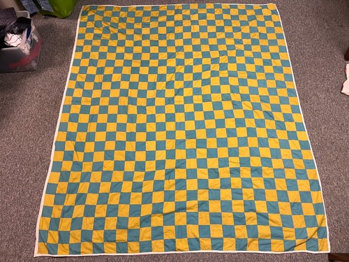VINTAGE ANTIQUE MACHINE STITCHED BLUE & YELLOW CHECKERBOARD PATTERN ...