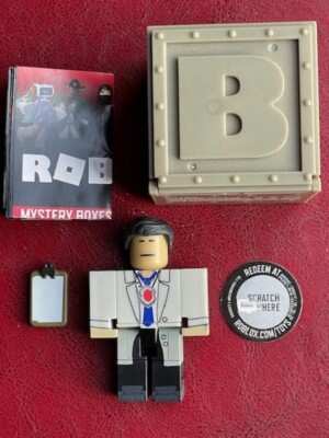 Roblox Series 10 Dr. Bright necklace with Clipboard and Bonus chaser ...