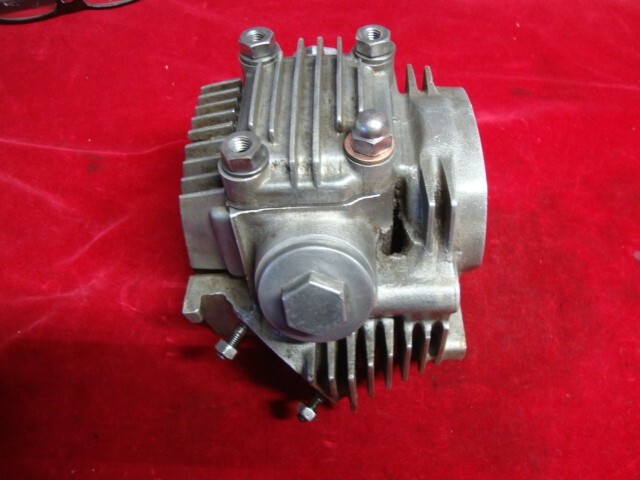 Honda 1966-68 CT90 Trail 90 Cylinder Head,Used,With Valves. Clean. | eBay