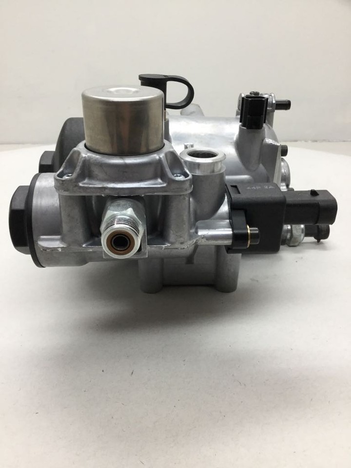 NEW NAVISTAR HEADER, ASSY FUEL FILTER W HEA 1873932C97 1873932C96 | eBay