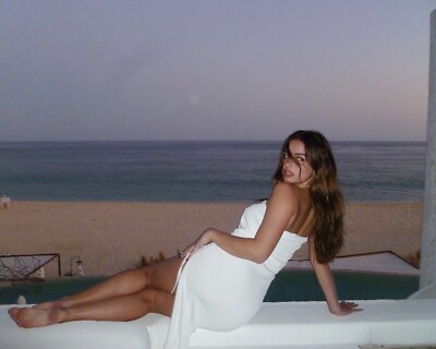 SEXY ADDISON RAE 8x10 PHOTO ICONIC BIKINI | eBay