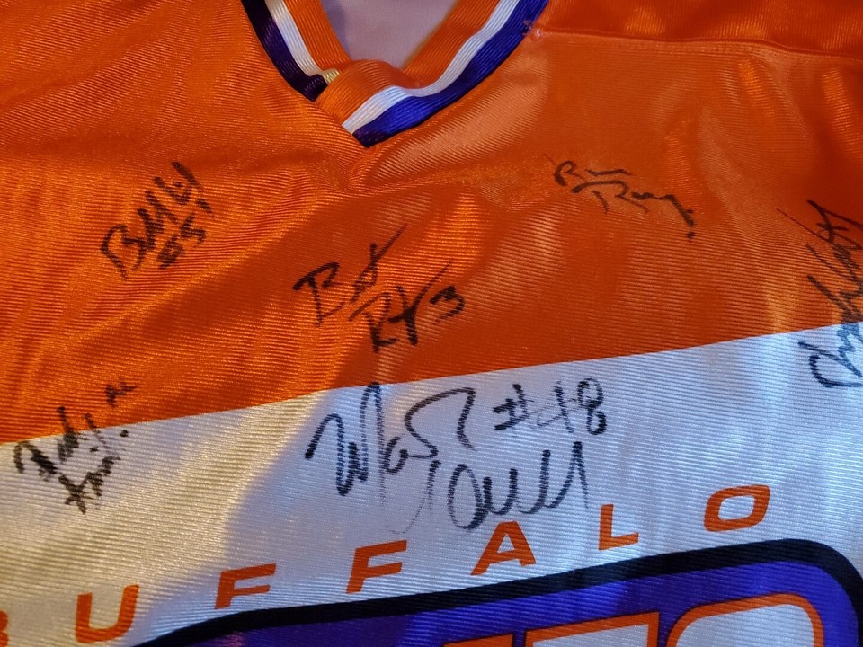 Buffalo Bandits Team Autographed Jersey Adult Medium | eBay