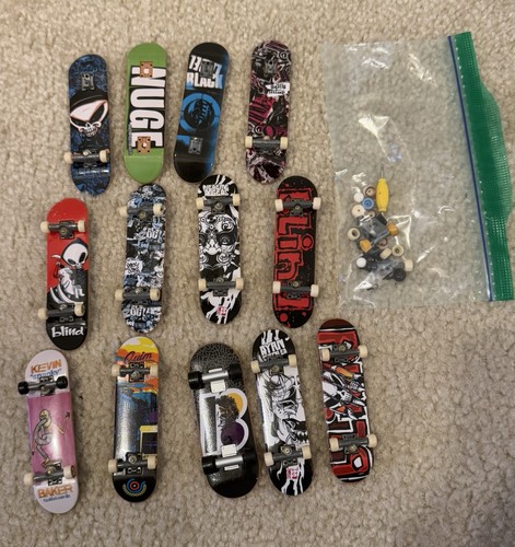 Tech Deck Fingerboard Lot + Parts Wheels Pieces Finger Skateboards ...