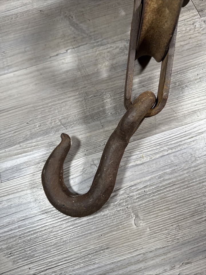 Antique Cast Iron Pulley & Hook Industrial Heavy Wheel Steampunk 17 ...