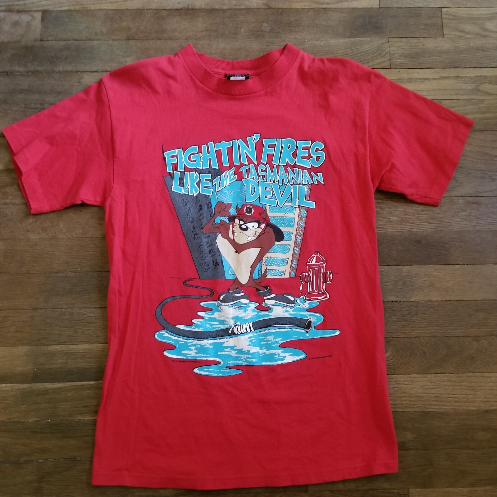 Vintage 1993 TAZ Firefighter Looney Tunes Men's T-Sh… - Gem