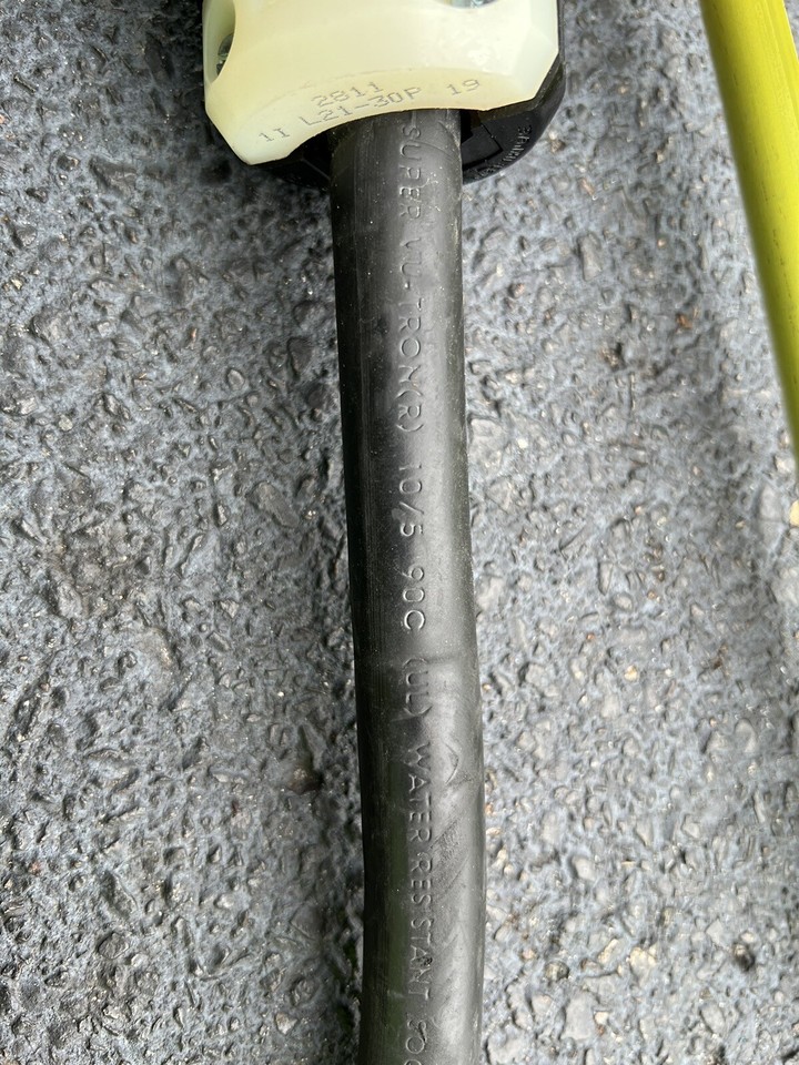 Powercon Power Distro Rack Mount w/Dual 30A-120/208V 4 NAC3MP-HC & 2 ...