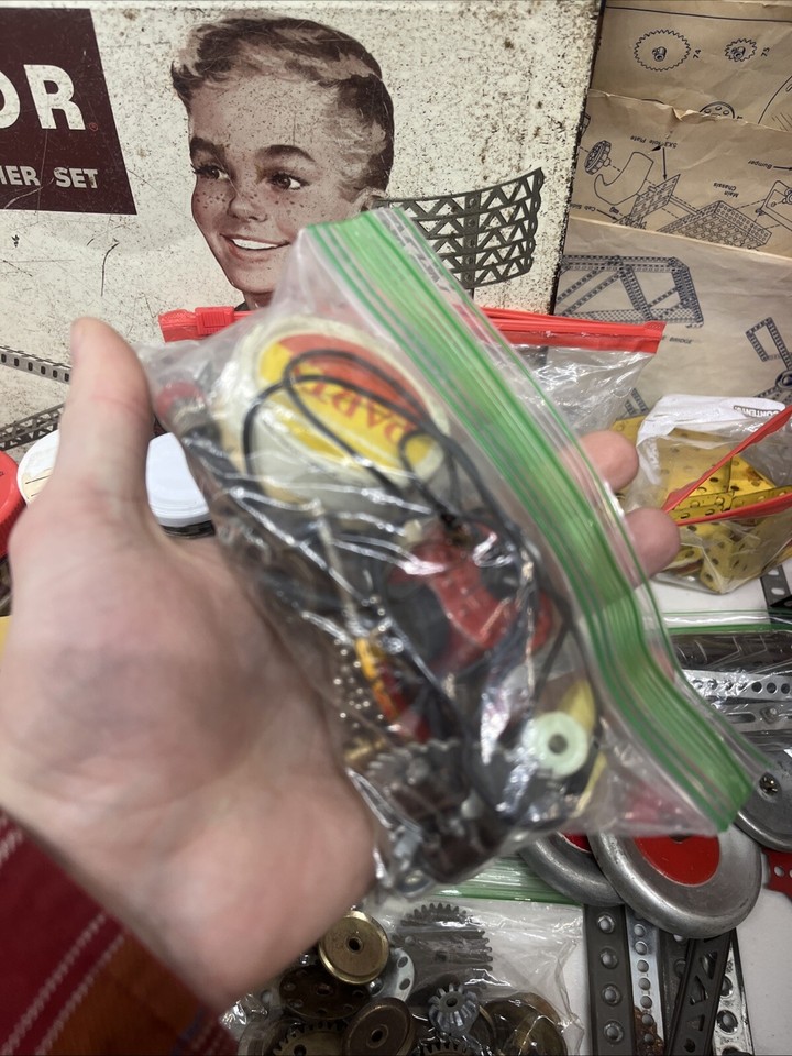 VTG BIG Lot Of Erector Sets USA Metal Gilbert Boxes CLEAN 100s -5 Sets ...