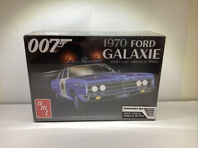 AMT 007 1970 FORD GALAXIE police car plastic kit unbuilt sealed in box ...