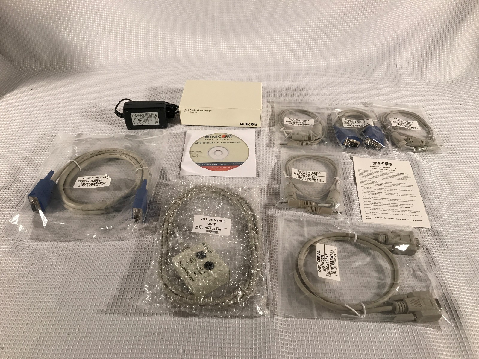 Minicom CAT5 Audio Video Display Broadcaster Unit P/N: 0VS22038/A ...