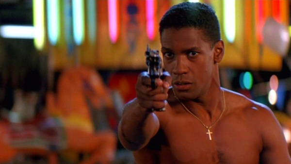 RICOCHET Busty LINDA DONA John Lithgow PSYCHO KILLER Obsession THRILLER ...