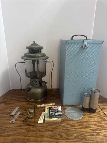 1950 COLEMAN Model 220D GREEN Porcelain LANTERN & Case W Extras | eBay