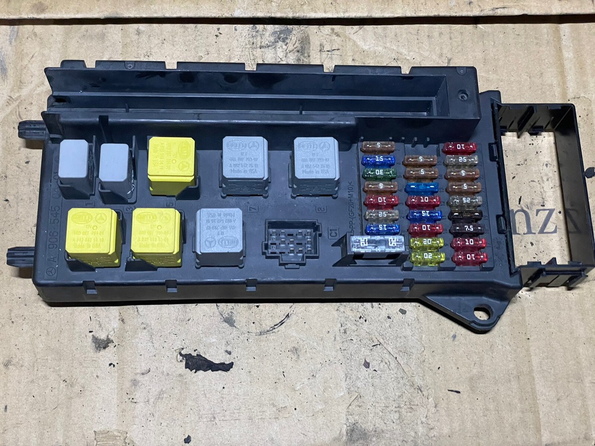 Where Are The Fuses On A Mercedes Sprinter - Infoupdate.org