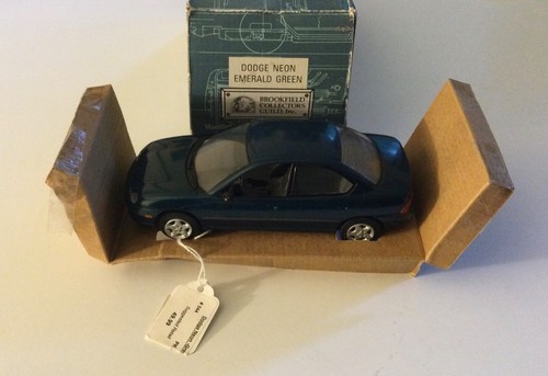 Brookfield Collectors Guild 1995 Plymouth Neon Emerald Green 4Dr. 1:25 ...