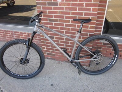 Commencal Meta HT/AM 29r X-Large MINT! | eBay