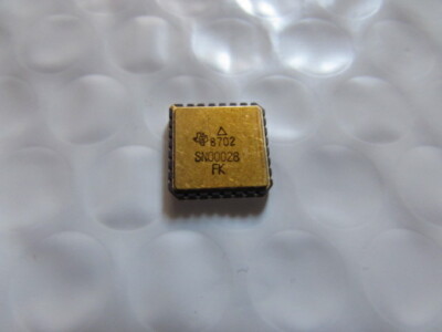 SN00028FK Texas Instruments Ceramic Gold 28pin Leadless Flat Pak ...
