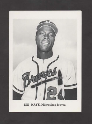 1962-65 Jay Publishing Photo Type 2 LEE MAYE (portrait, pose to chest ...