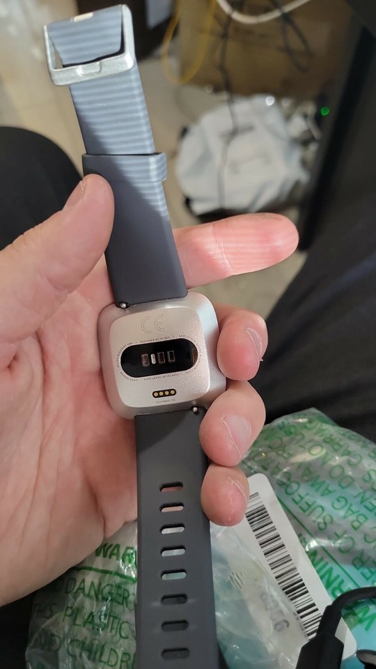 Fitbit Versa Lite Edition Smart Watch - Charcoal - FB415 | eBay