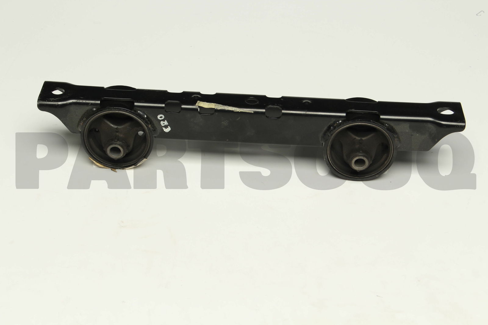 MB951304 Genuine Mitsubishi CUSHION,ENG RR MOUNTING | eBay