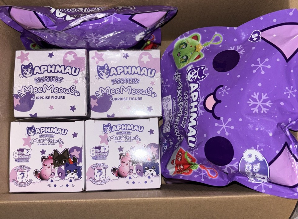 Lot Of 9 Aphmau MeeMeows Mystery items - Clearance - | eBay