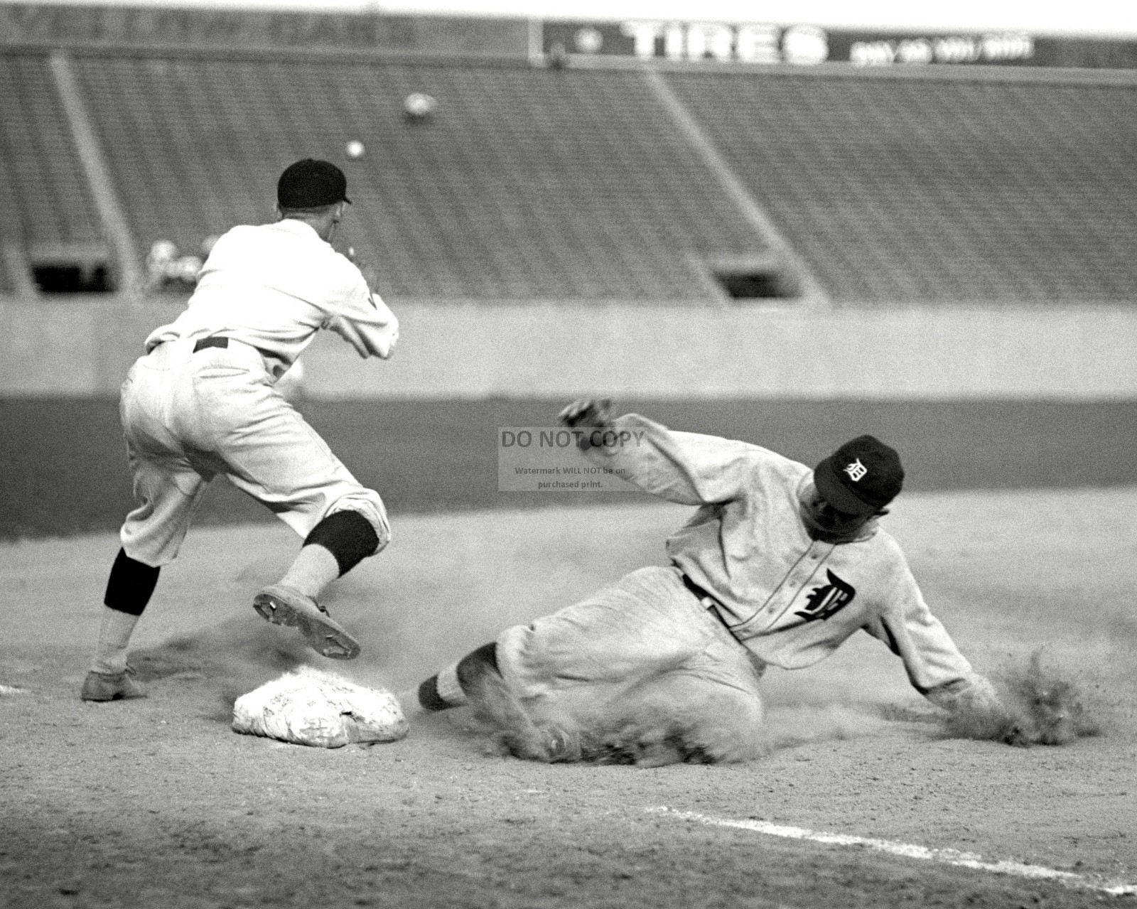 TY COBB SLIDES SAFELY IN THIRD BASE WITH TRIPLE HOF - 8X10 SPORTS PHOTO ...
