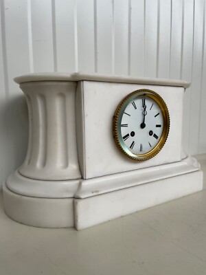 Clocks - Statue Clock
