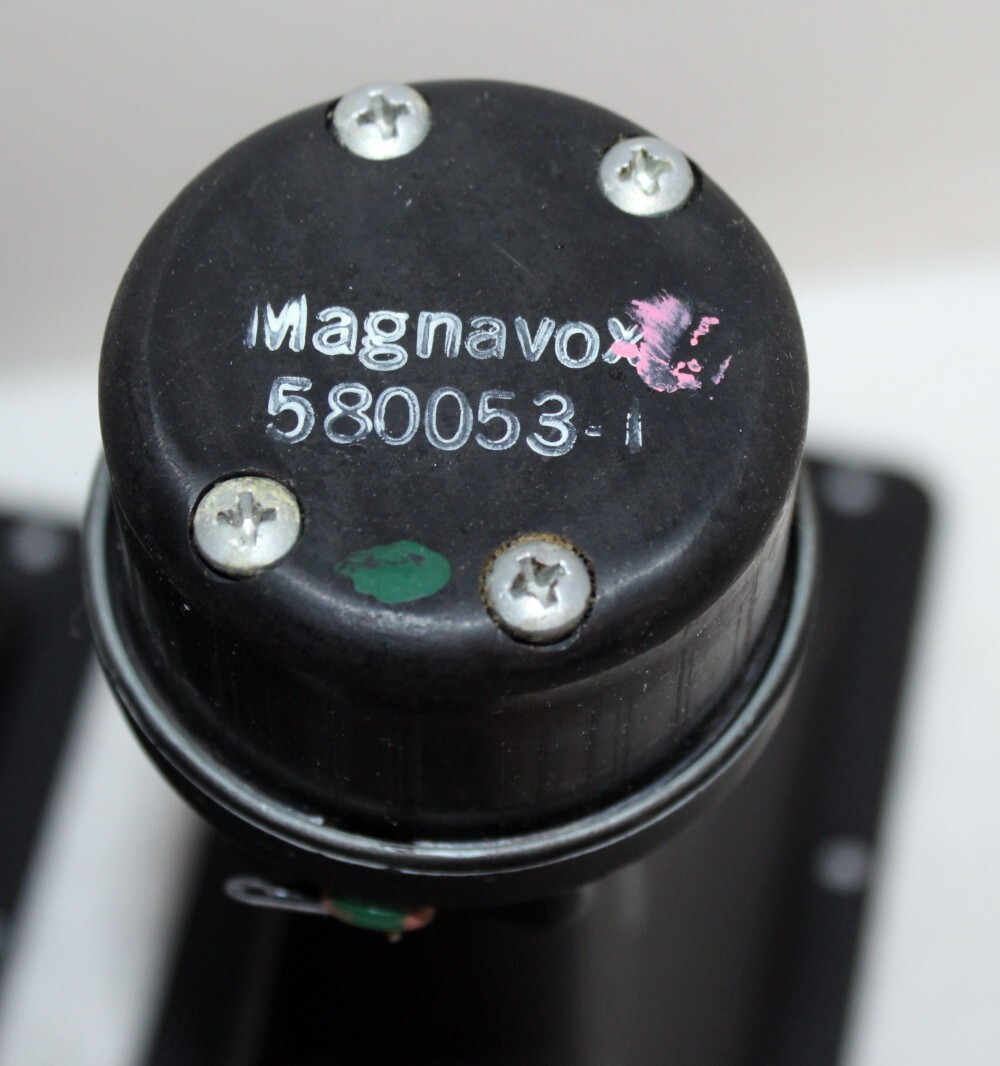 Magnificent Magnavox Stereo Console 4x10 Metal Horn 8 Ohm Tweeters ...