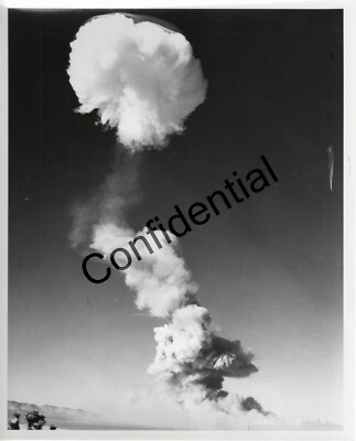 Vintage 8x10 PHOTO AEC ATOMIC Test Shot part of Operation Buster-Jangle ...