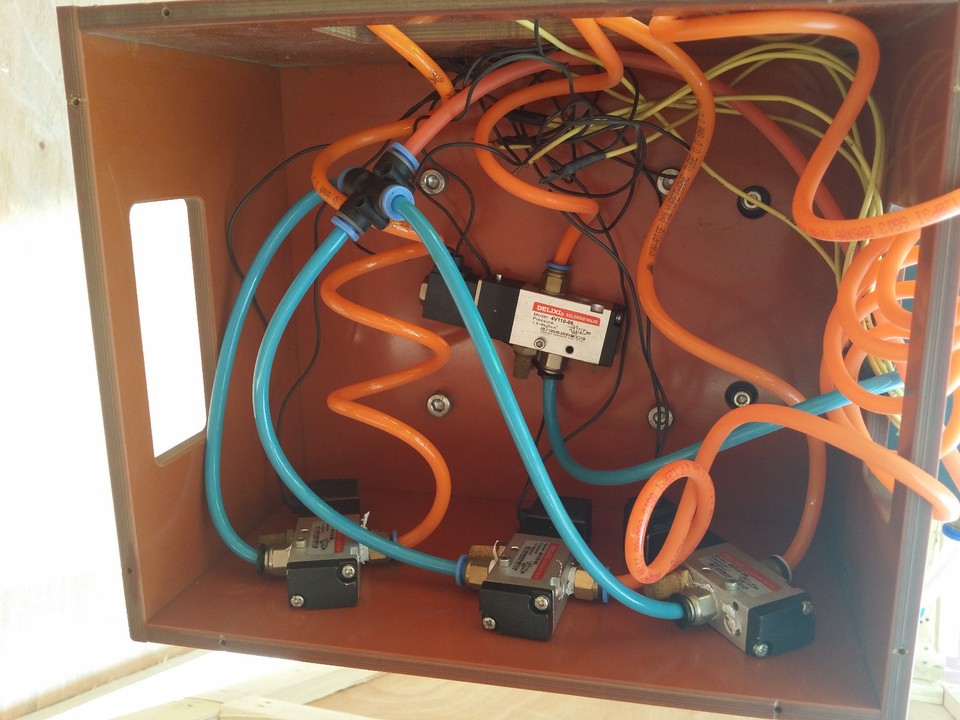 Comau SMART5 SiX Arm Robot Up To 6 Kg w/ C5G, Robot Control Unit. no ...