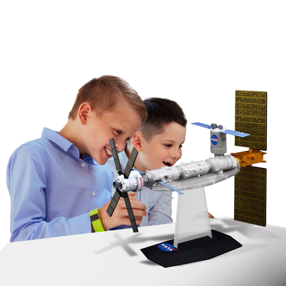 NASA Future Explorers - Space Station/Lunar Gateway Interactive Model ...