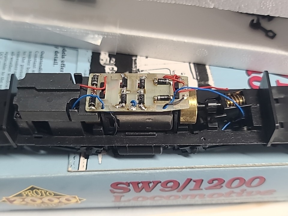 Proto 2000 HO Scale 2114 SW1200 Diesel Locomotive Switcher Wabash WAB 21145 | eBay