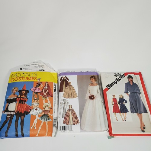 VTG MccCalls/Simplicity Sewing Patterns Halloween/Costume/Dresses 2890 ...