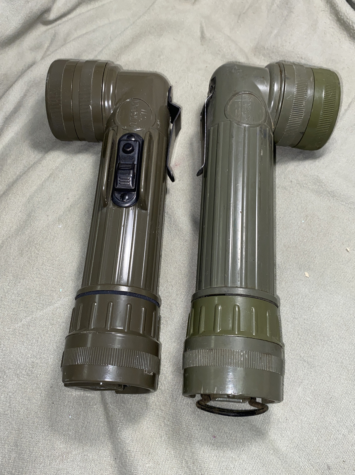 (2) Vietnam War Era. GT Price US Army USGI MX-991/U FLASHLIGHTS Both ...