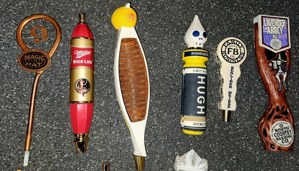 Lot of 29 Draft Beer Tap Handles Bar Decor-Great Lakes, Rhinegeist ...
