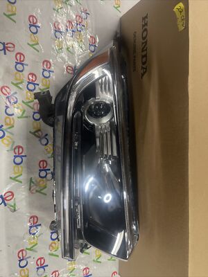 17-22 Honda CRV RH Headlight Assembly 33100-TLA-305 OEM | eBay