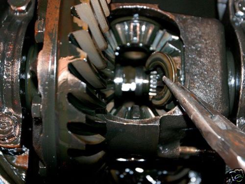 AXLE SHAFT C CLIP LOCK RETAINER REAR AXLE 1967-1972 CHEVY 10 BOLT 12 ...