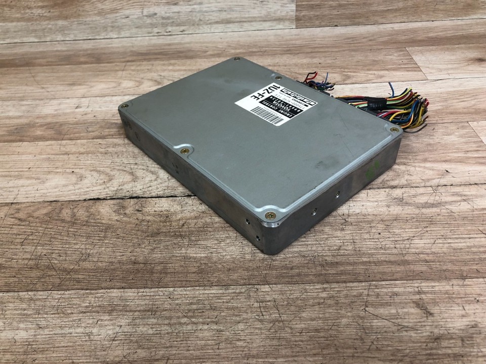 LEXUS OEM LS400 FRONT ENGINE MOTOR DME COMPUTER ECU ECM 4.0L V8 1UZ-FE ...