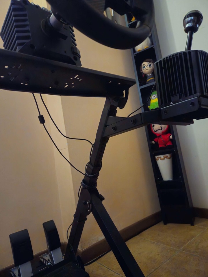 Fanatec Sim-Racing Setup (Completo). Stand, Pedali, Shifter & 5nm Wheel ...