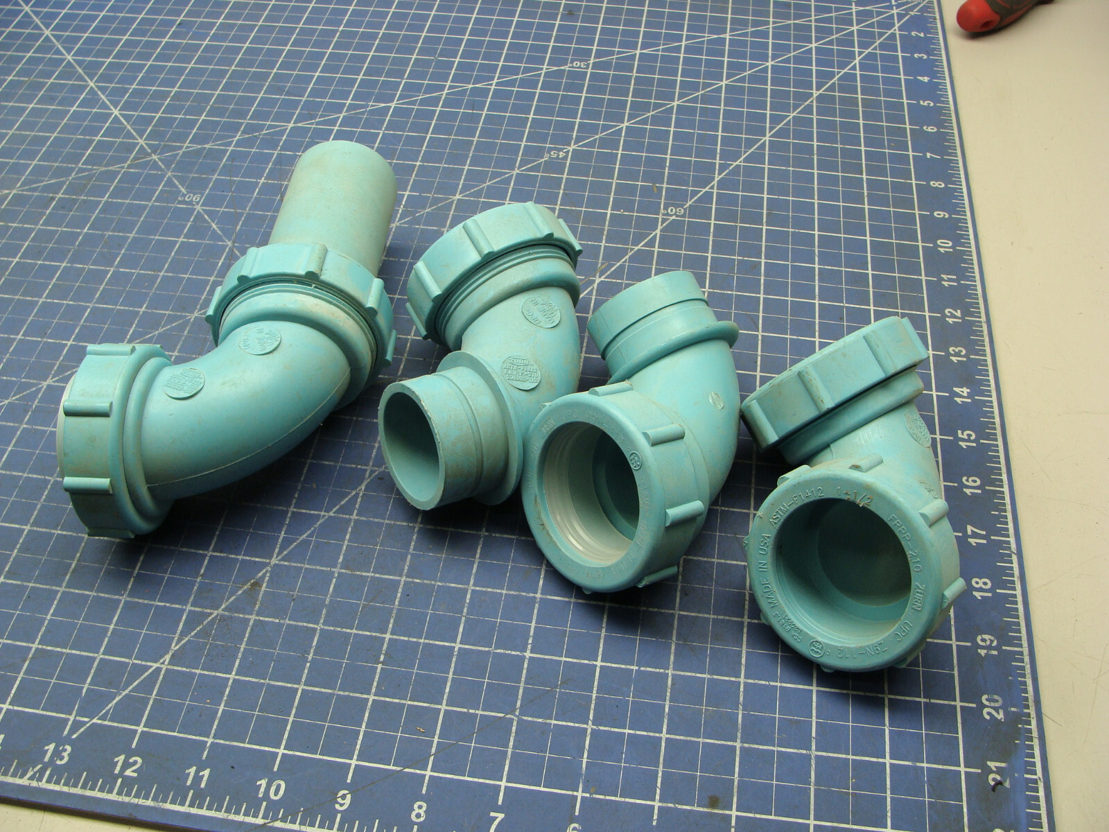 LOT OF 4 ZURN 90° ELBOW 1/4 BEND ASTM-F1412 FRPP-210 Z9E90-112 | eBay