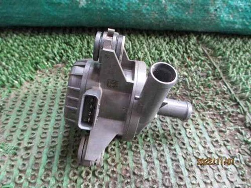 TOYOTA Crown 2013 DAA-AWS210 Water Pump 1610039575 [Used] [PA81865374 ...