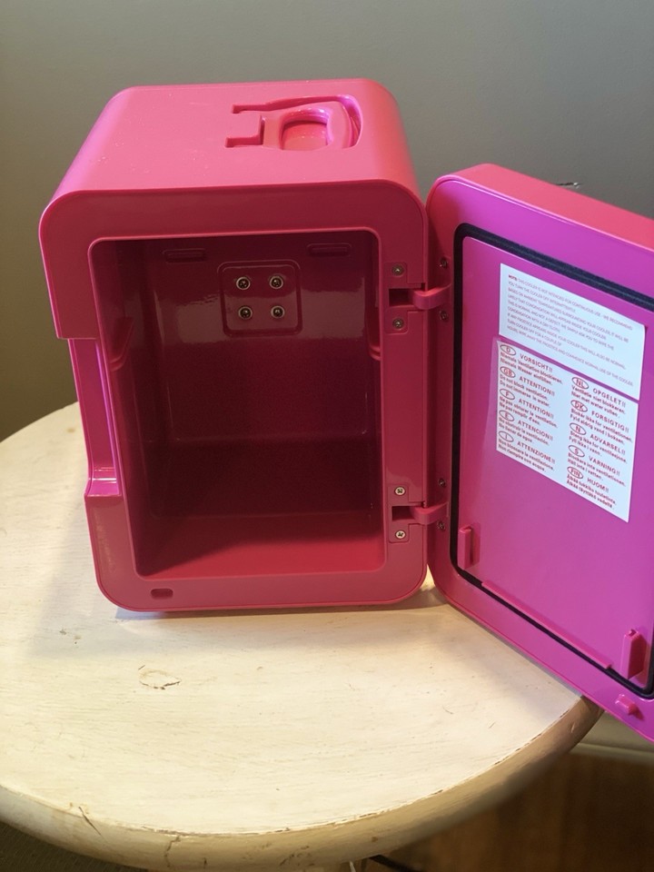 Barbie Hot Pink 6 Can Mini Fridge Thermoelectric Cooler 4 Litre | eBay