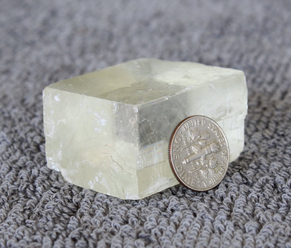 Iceland Spar Calcite Rhombohedron Double Refractive 53.7gm | eBay