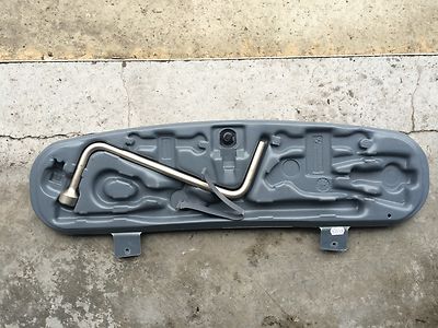 BMW E46 M3 3 series OEM REAR BACK TRUNK EMERGENCY BREAK DOWN TOOL KIT ...