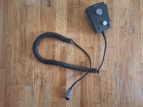 Astatic D104-M6 Minuteman2Microphone For Parts Or Repair Please Read ...