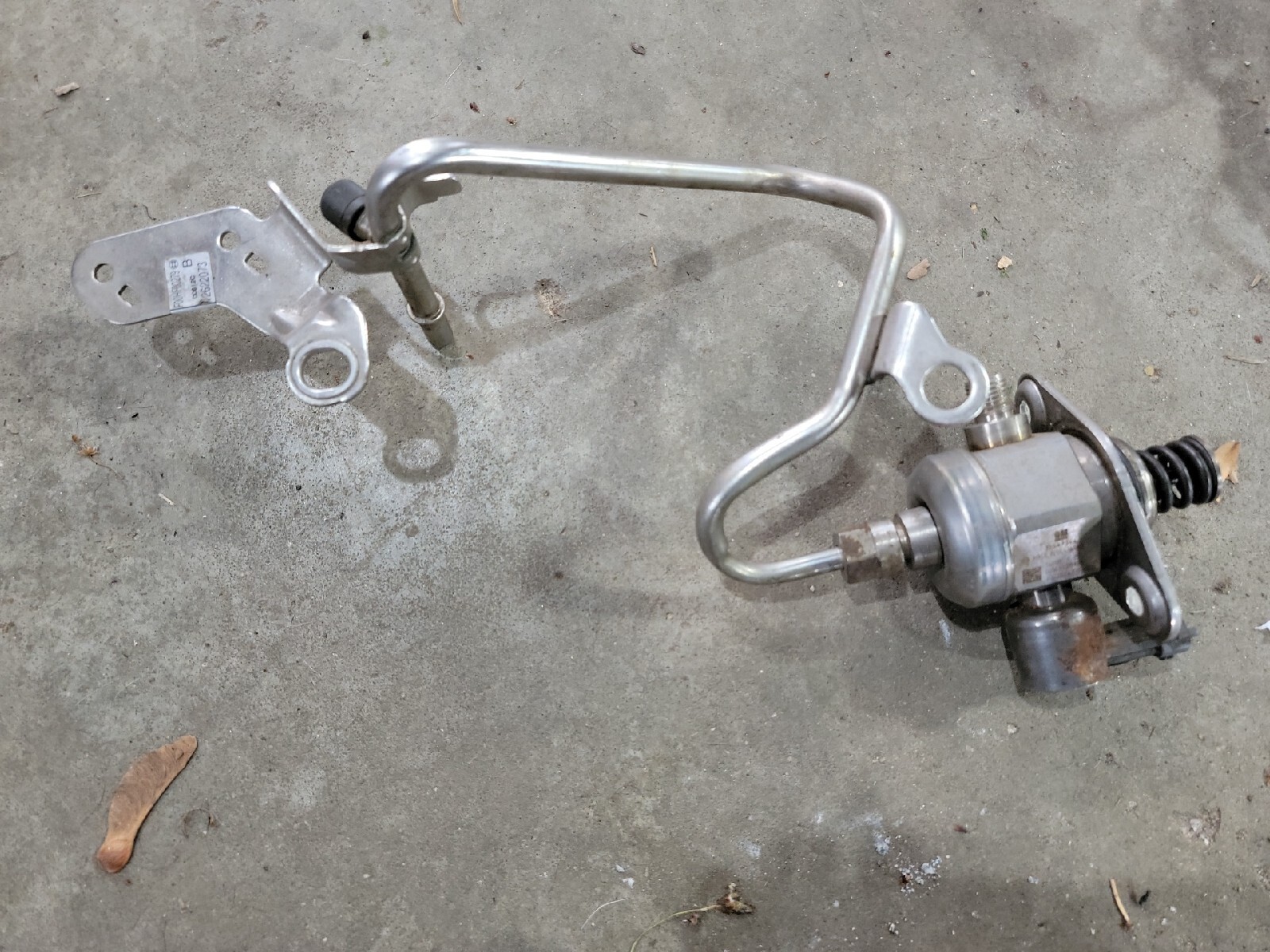 GM OEM 12647344 Mechanical Fuel Pump for sale online | eBay