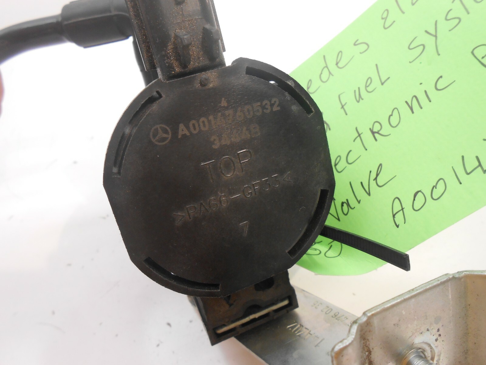 MERCEDES 212,E63 AMG Fuel System Electronic Purge Valve OEM A0014760532 ...