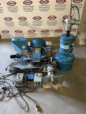 Novatec AF-1 Auger Color Feeder / Plastic Hopper w/ 2-1/2” Station ...