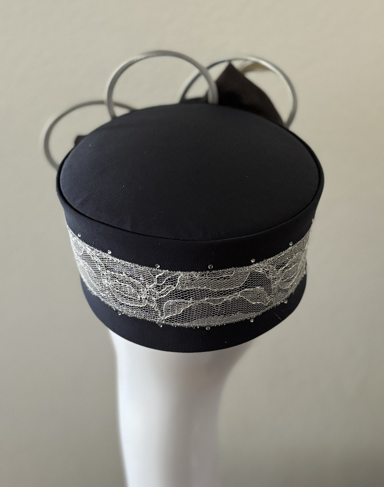 Ben Marc Pill Box Hat with Lace, Feathers and Rhinestone VTG | eBay