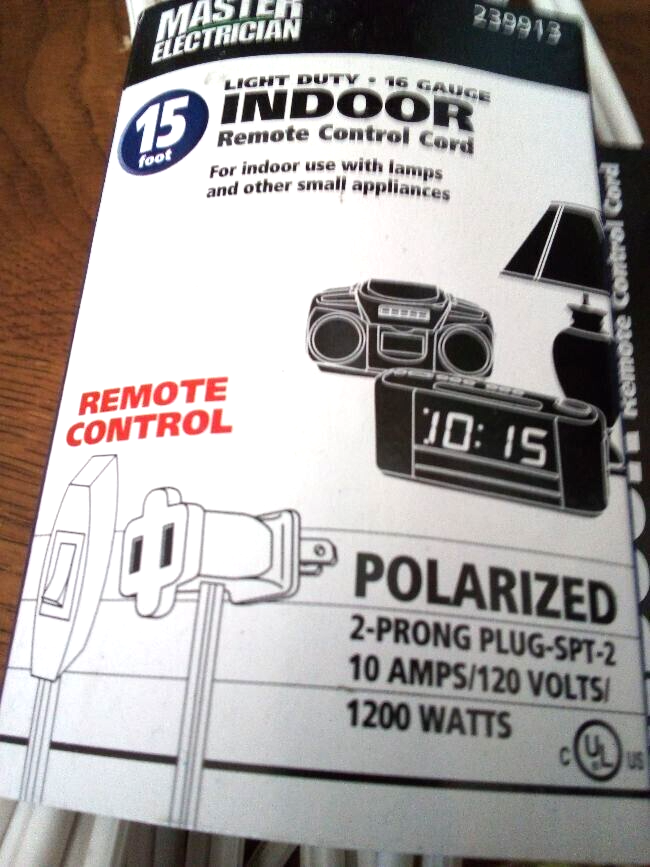 Master Electrician 15 Feet Light Duty INDOOR Remote Control Cord, White ...
