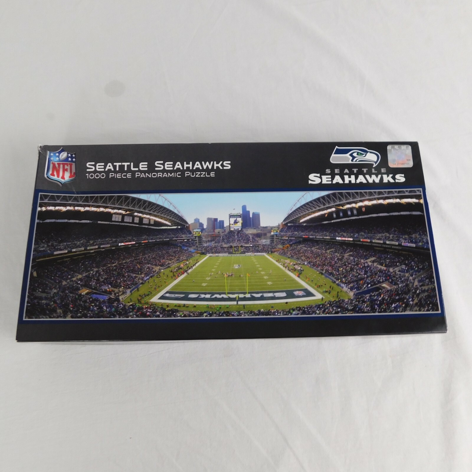 Seattle Seahawks 1000 piece Panoramic Jigsaw Puzzle 39" x 13" NFL ...