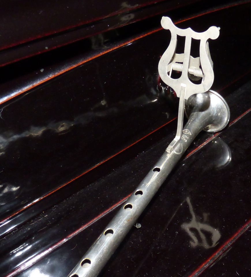 Vintage AP&M Silver-Tone Saxette Flute Lyre Holder Collectible Music ...